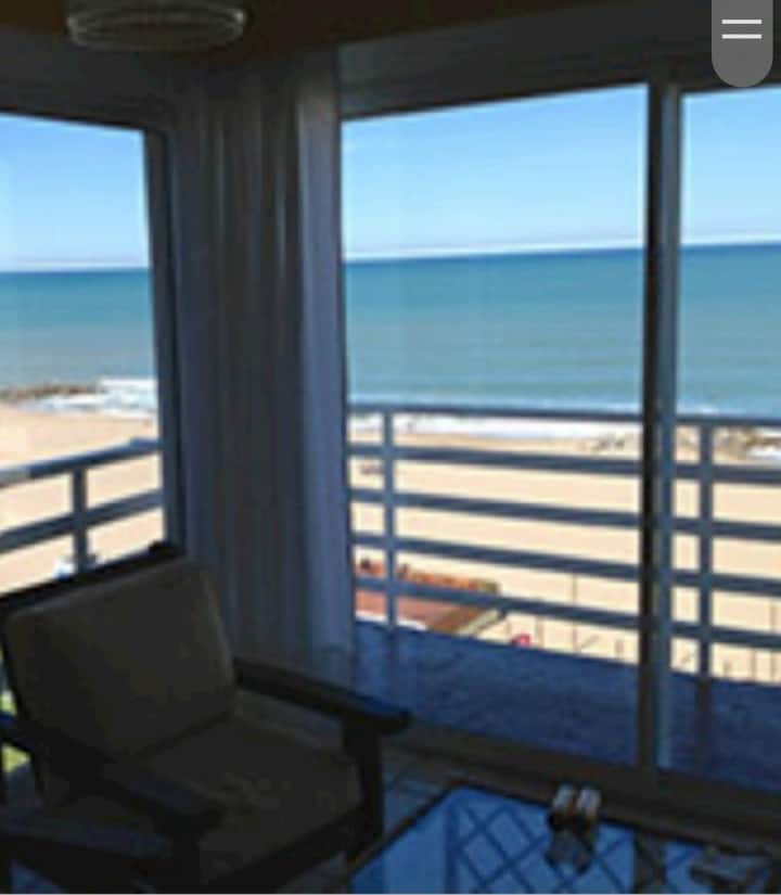 Frente Al Mar - Miramar