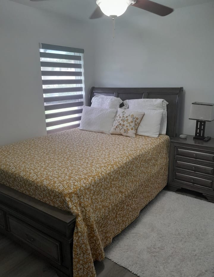 Jackshouse 
Port St Lucie Furnished - Port St. Lucie, FL