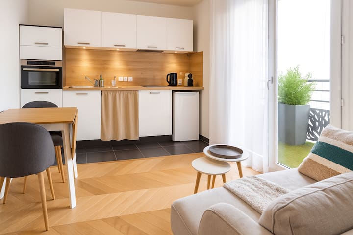 Studio Neuf & Calme, Limite Paris, Avec Parking - Bobigny