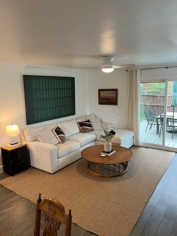 Quiet Home With Fenced In Yard - Zephyr, Charlotte