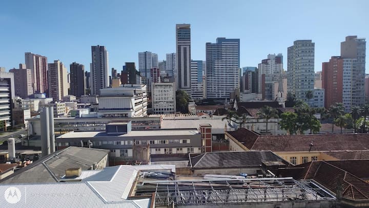 Curitiba Centro 1 Q. Ideal Família Até 5 P Garagem - Curitiba