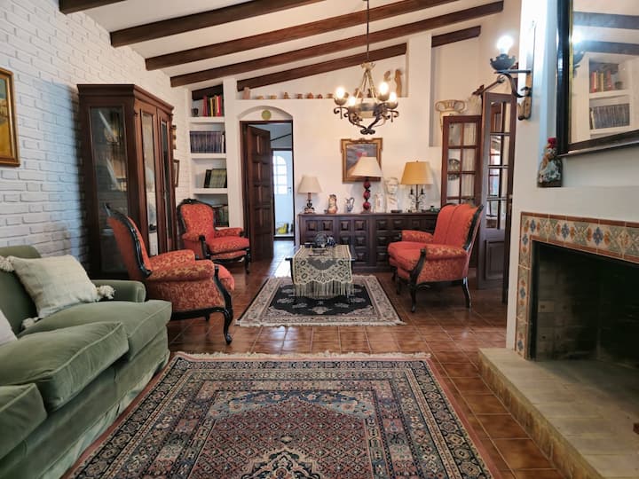 Casa Quinta
"Lo De Delia" - La Plata