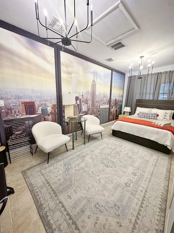 Empire Of Style Pool House - Tamarac