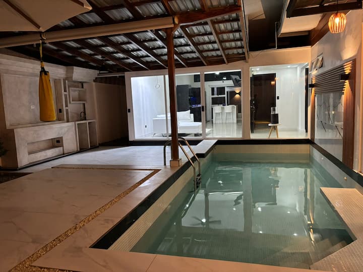 Casa Familiar - Limon