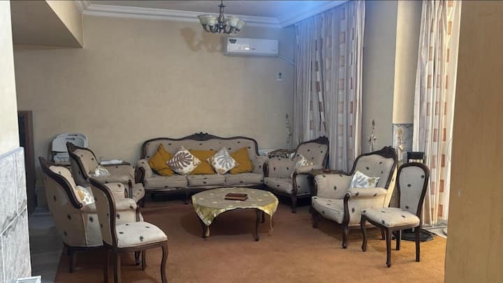 Cosy Family Home In Amman - Amman
