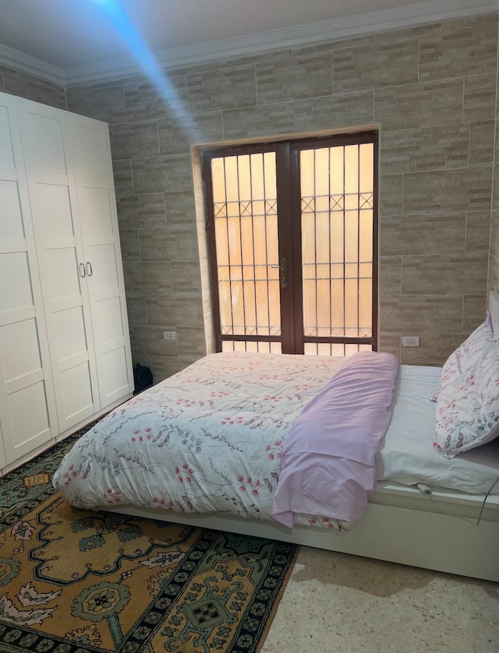 Cosy Family Home In Amman - Amman