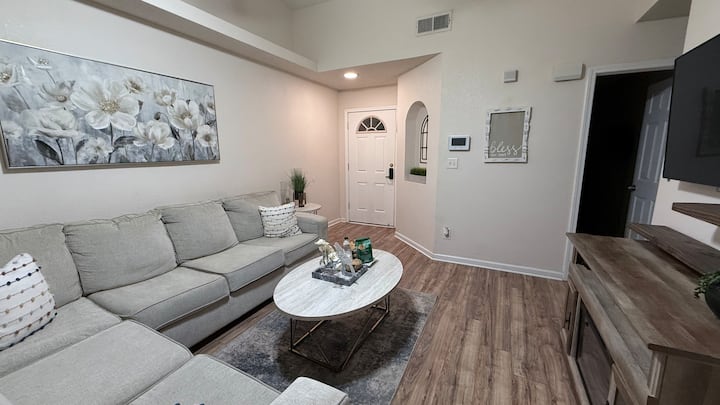 Mesquite Cozy Nest - El Paso, TX