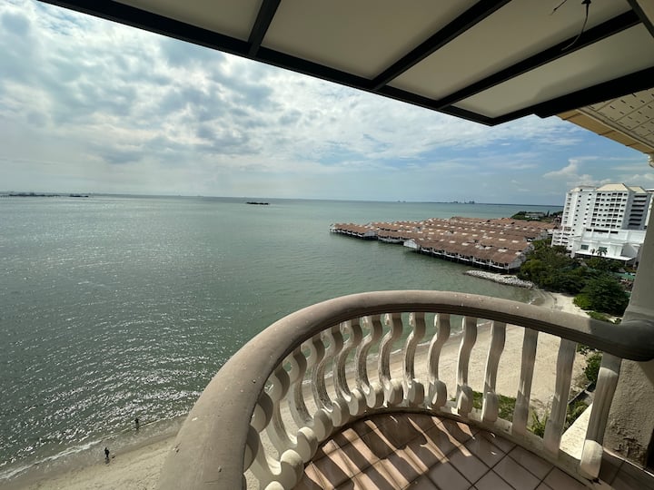 Heavenly Penthouse By The Beach - Port Dickson