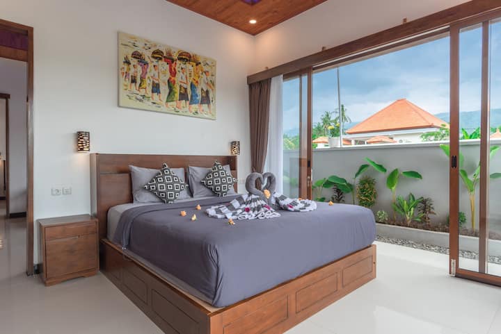 Genta Villa, Lovina * Villa Dua - Singaraja
