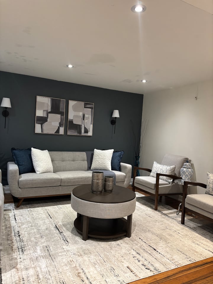 Elegant & Spacious Guest Suite! - Milton
