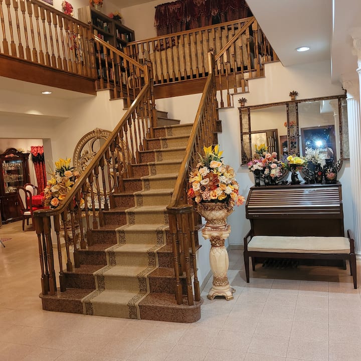 Grande Maison De Prestige Juste Pour Vous. - モントリオール