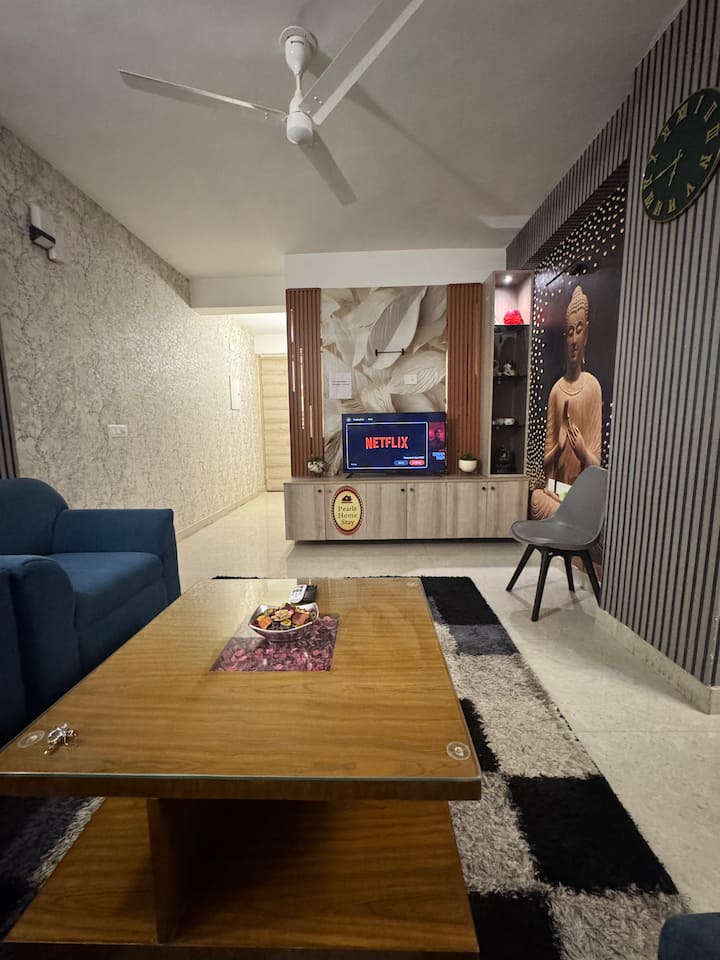 Pearl Home Stay- Only Family Stay) Taj Mahal View - Agra