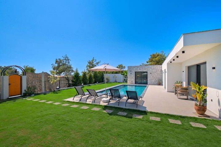 Geniş Korunaklı Villa - Fethiye