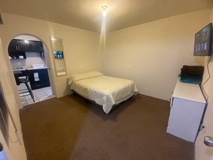 Depa Verde Magnífica Ubicación #2 - Tijuana