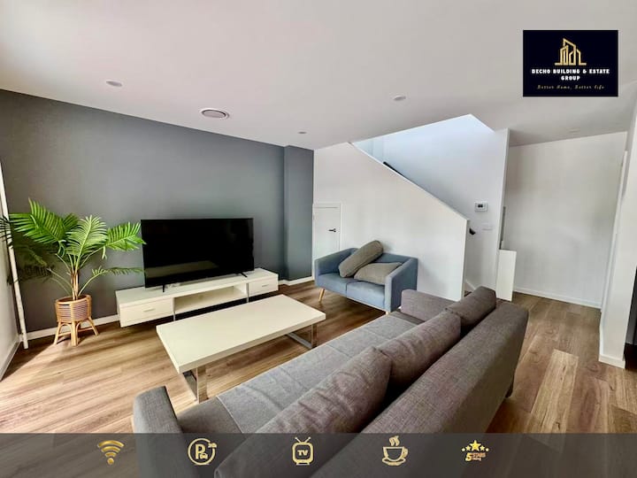 A-downtown - Canberra