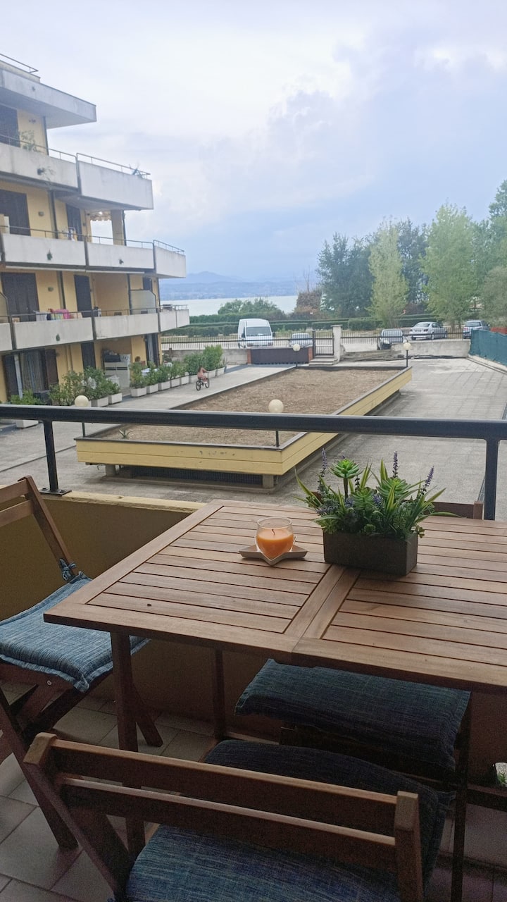 Bilocale Desenzano Del Garda - Desenzano del Garda