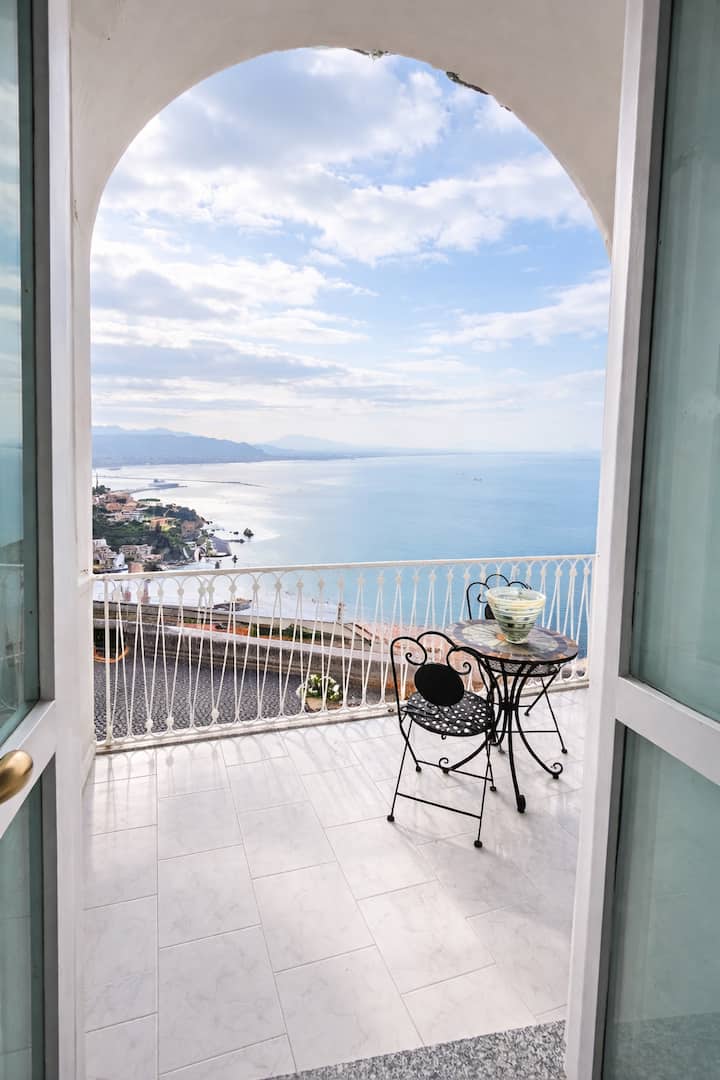 Martyaury | Sea View & Jacuzzi | Amalfi Coast - Vietri sul Mare