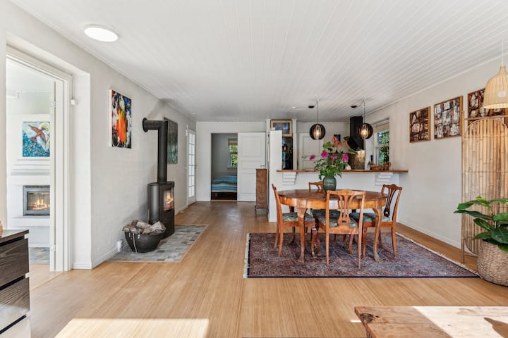 Praktisk Og Idyllisk Hus Ved Gudenåens Bred - Denmark