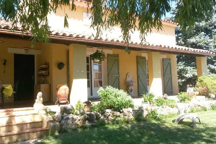 Havre De Paix En Provence - Aups