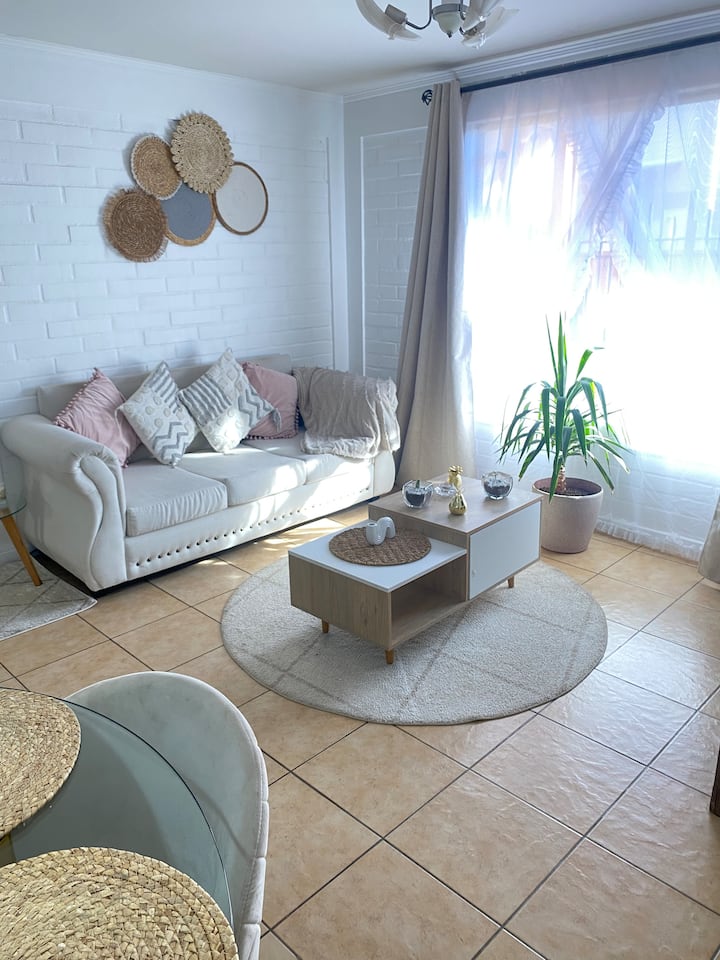 Cómoda Casa, Full Equipada Y Con Excelente Acceso - Rancagua