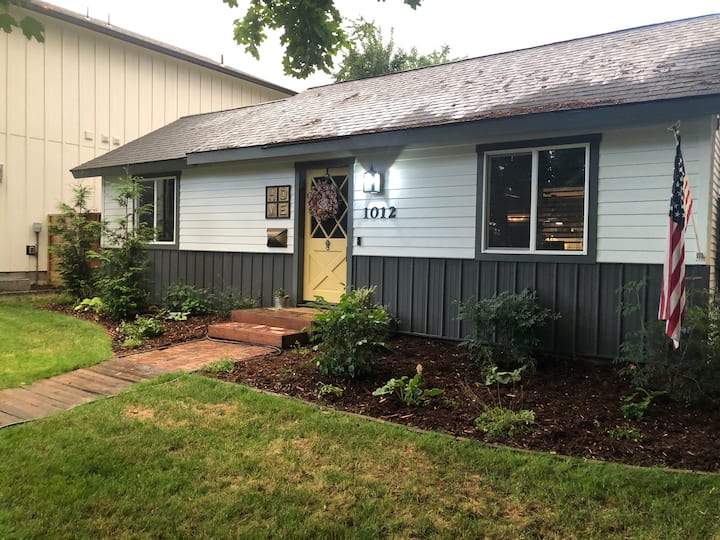 1920’s Home In Heart Of Cda - Coeur d'Alene, ID