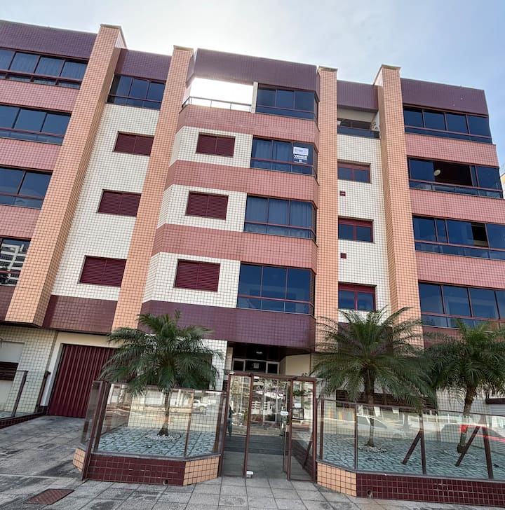 Apê Disponível Para Temporada. - Laguna