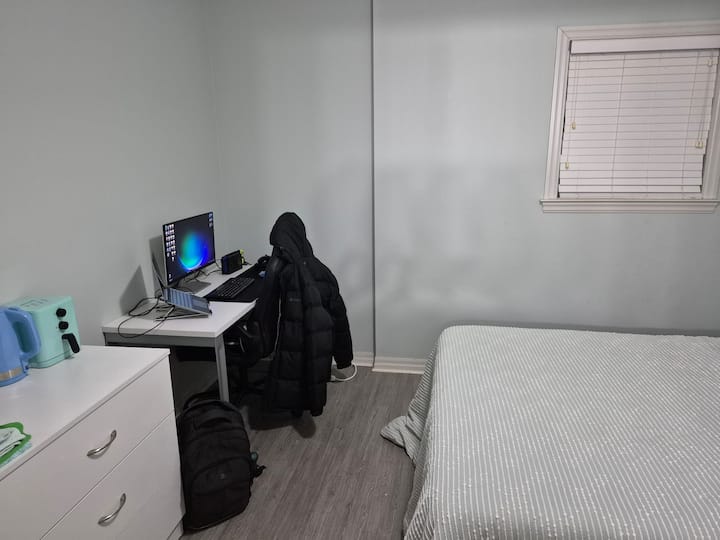 Shared Affordable Apartment - Oshawa