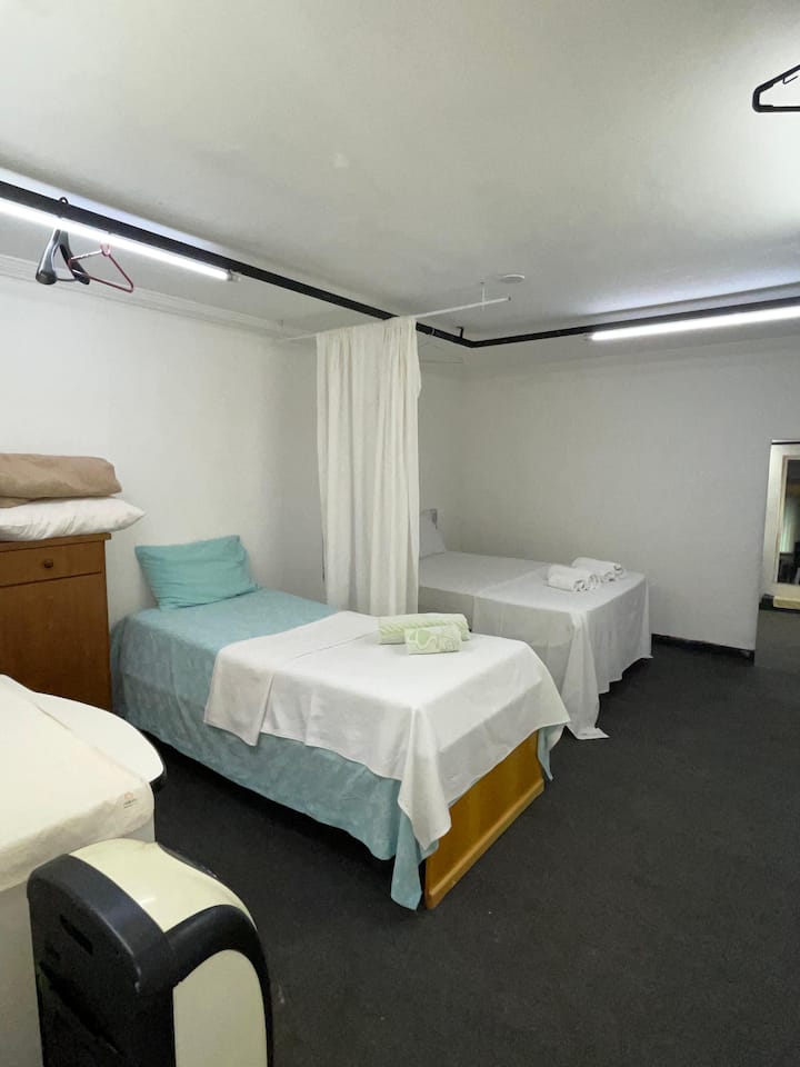 Quarto,cozinha E Espaço Para Home Office No Centro - Itapevi