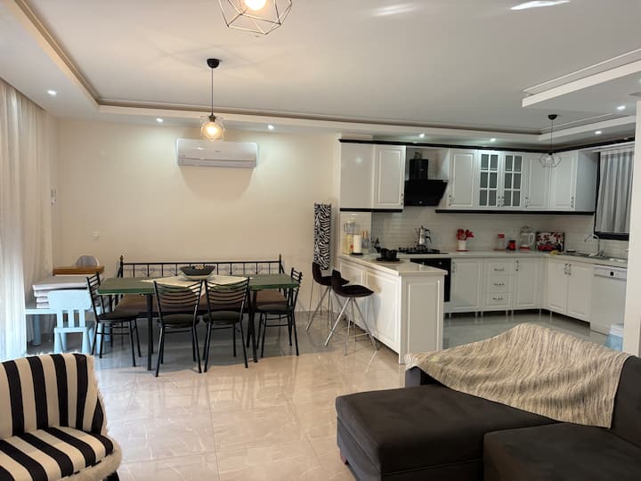 Oe & 88
       Villa 
ÖZlem Esma - Ayvalık