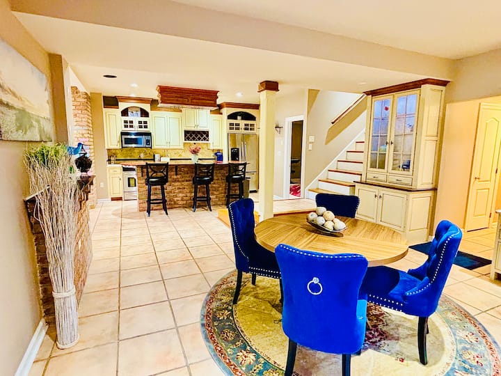 Sleeps 4 To 6. Full Self Contained Apartment - Cascade, Allentown