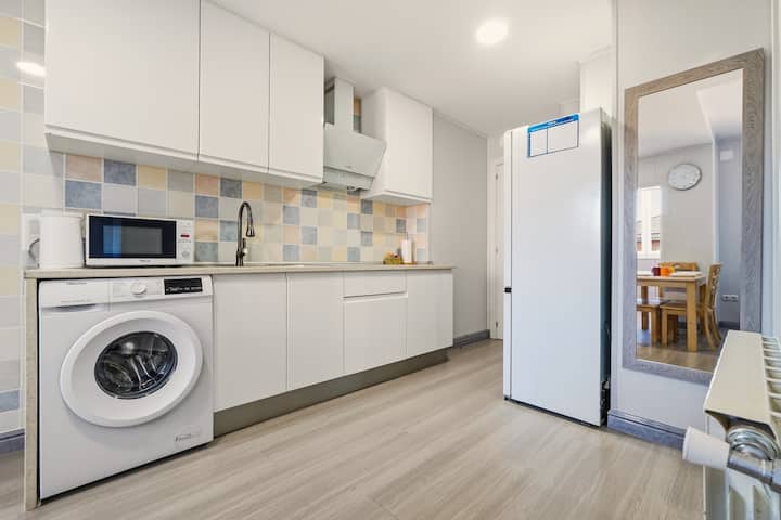 A 2 Minutos De Parada De Metro - Madrid