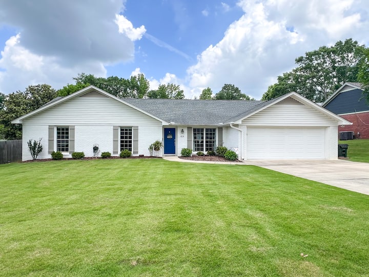 The Roll Tide Ranch - Tuscaloosa, AL