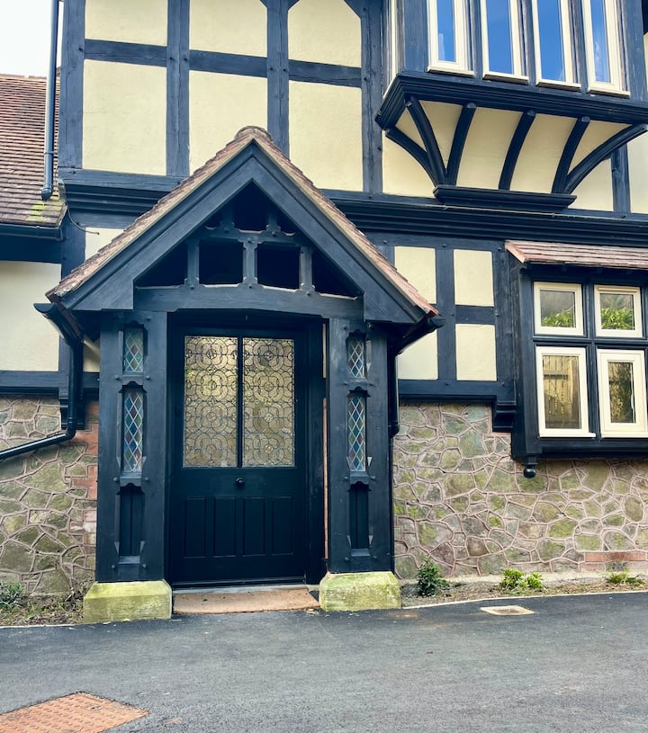 Two Bedroom Apartment In The Malvern Hills - Malvern