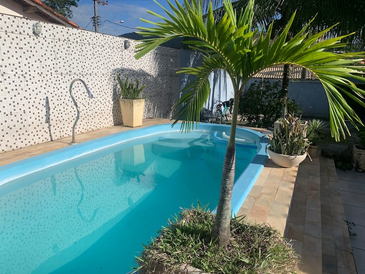 Casa Com Piscina Perto Da Praia - Niterói