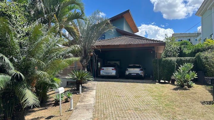 Residência Com Uma Linda Vista. - São José dos Campos