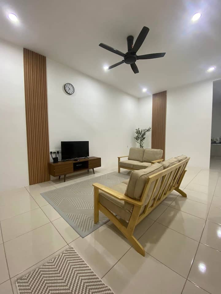 Simfoni Jitra Homestay - Pokok Sena