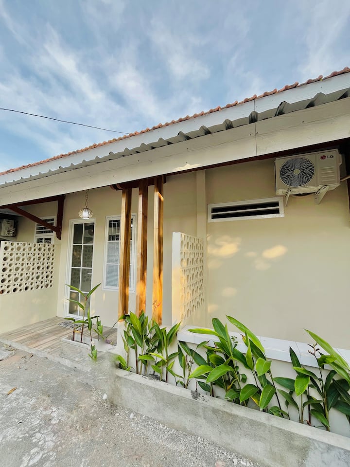 Parana 2 Guest House, Rumah Di Tengah Kota Mataram - Mataram