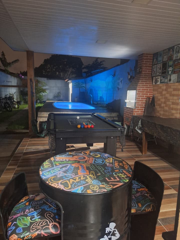 Casa Grande Perto Das Cigarras - São Sebastião