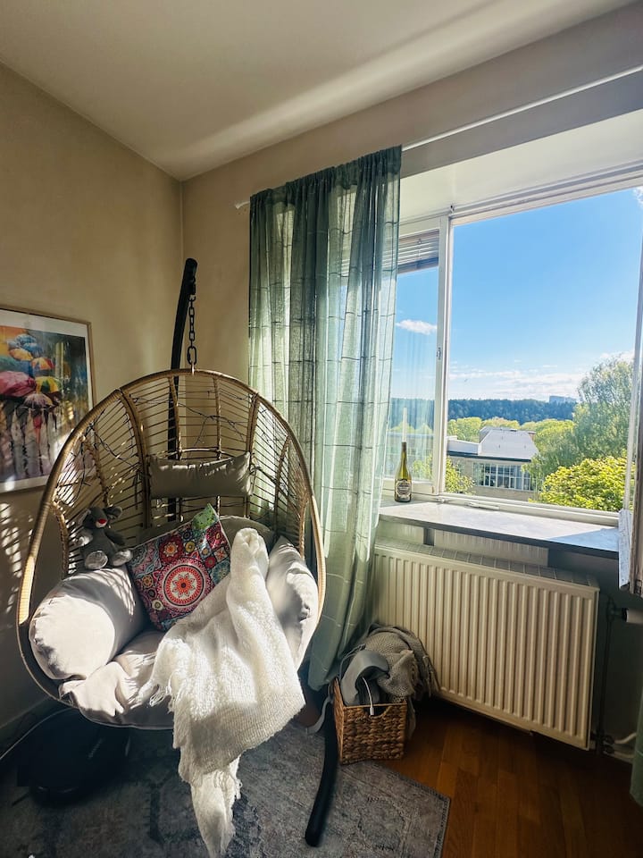Cozy Central Apartment – 5 Min Walk To Metro - Stockholm