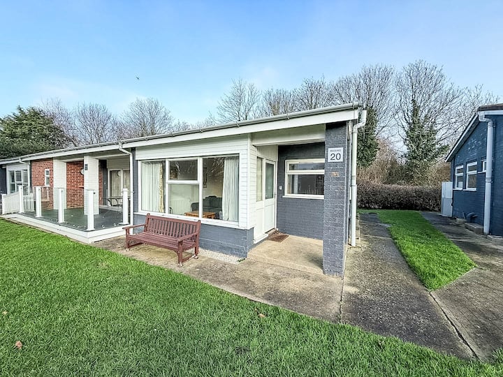 Lovely Chalet In Lowestoft Ref 12020b - Kessingland