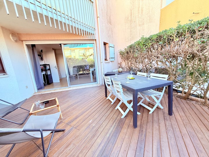 Capao T2-accès Plage-wifi-piscine-terrasse-park. - Agde