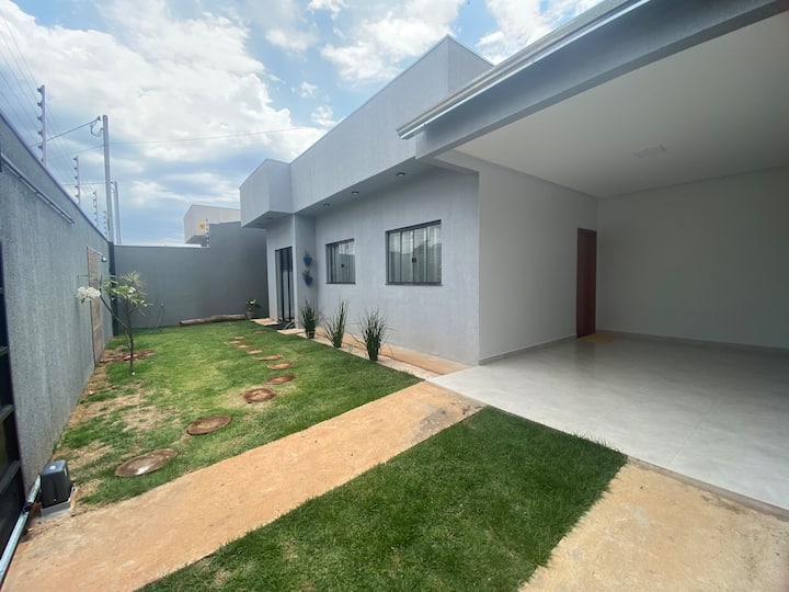 Casa Agradável Para Temporada - Anápolis