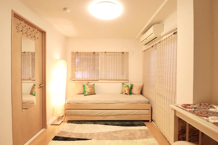 【102】传统日式独立公寓，可住1-4人，靠近池袋/新宿商圈。到最近地铁站步行6分钟 - Ikebukuro