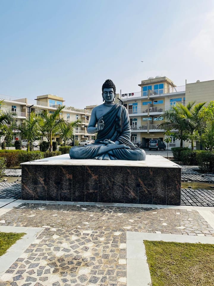 Cozy Retreat | Feels Like Home - Faridabad