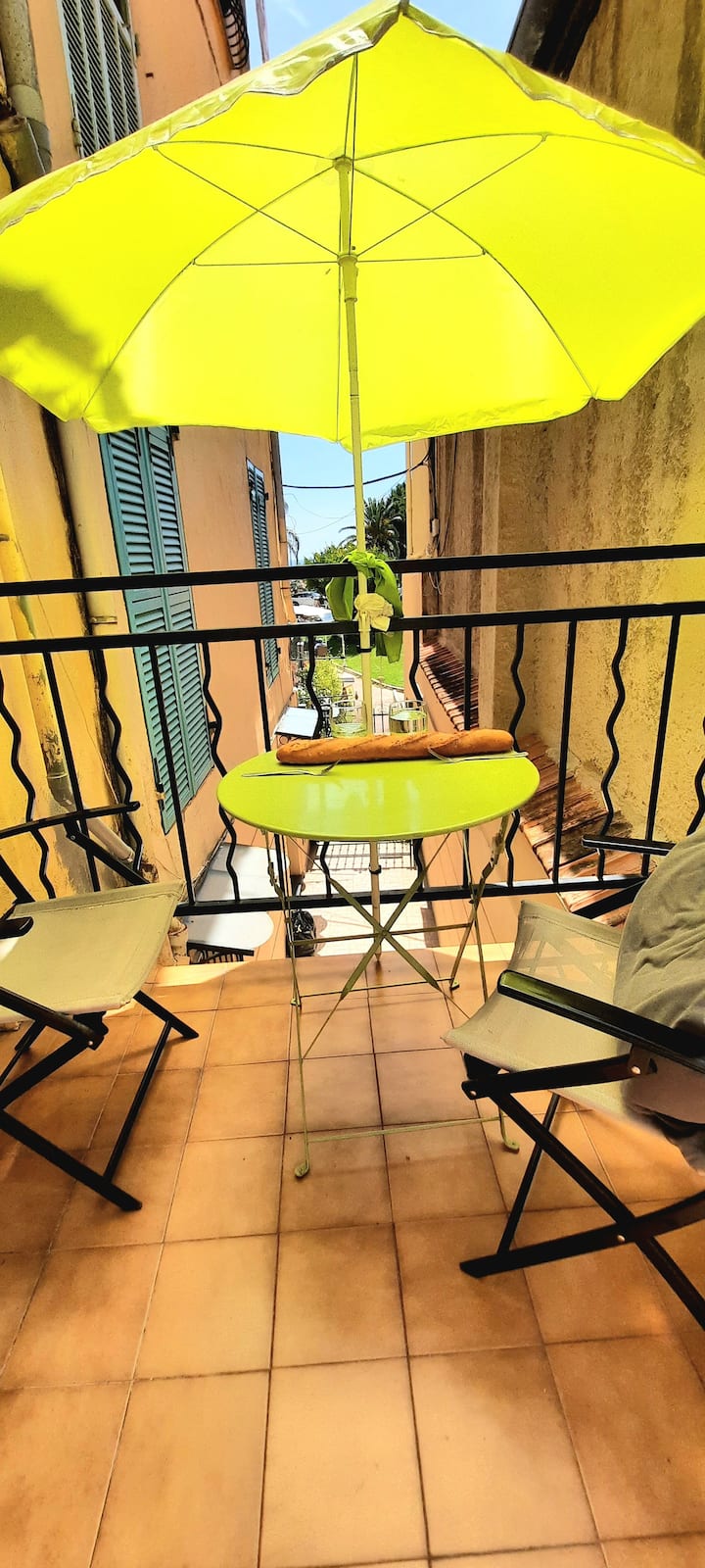 Charmant  T2 Dans La Ville Historique De Menton. - Menton