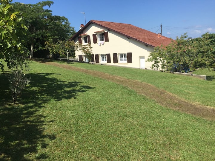 Un Appartement Dans Une Maison - Bayonne