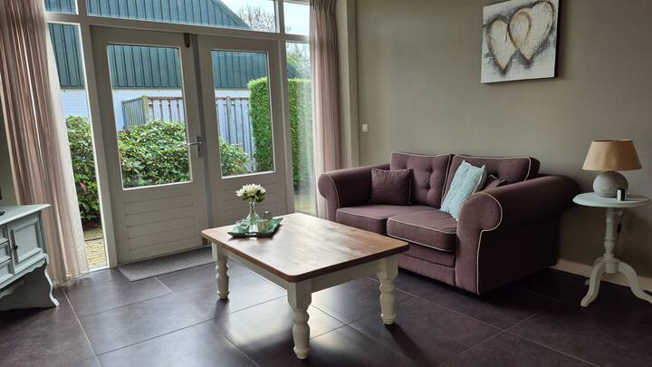 Vakantiehuisje Comfort 1 Met Ruimte En Sfeer - Coevorden