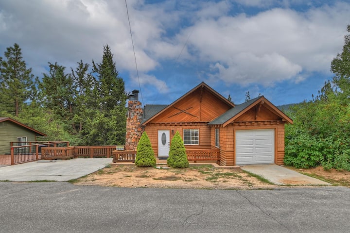 Pet Friendly! Views Of Bear Mtn! Fenced Yard! - Big Bear Lake, CA