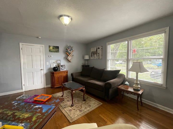 New: Puzzle Palace - Pet Friendly 4/2 Home - Jacksonville, FL