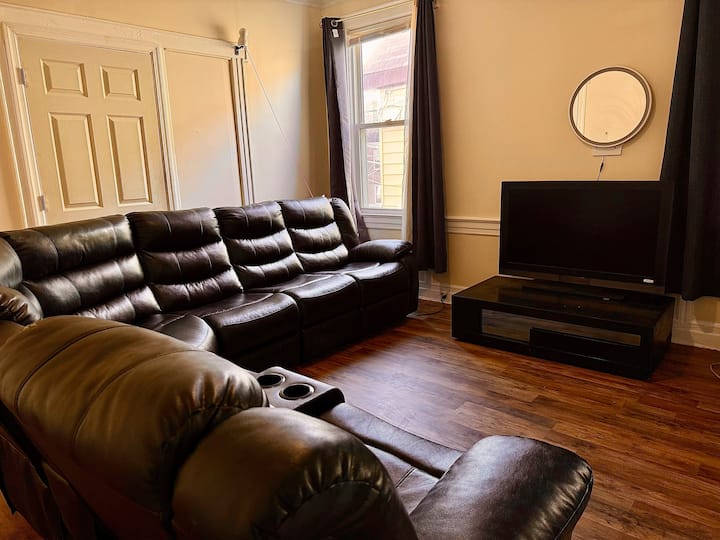 A Private Room Close To Ewr Nj - Newark, NJ